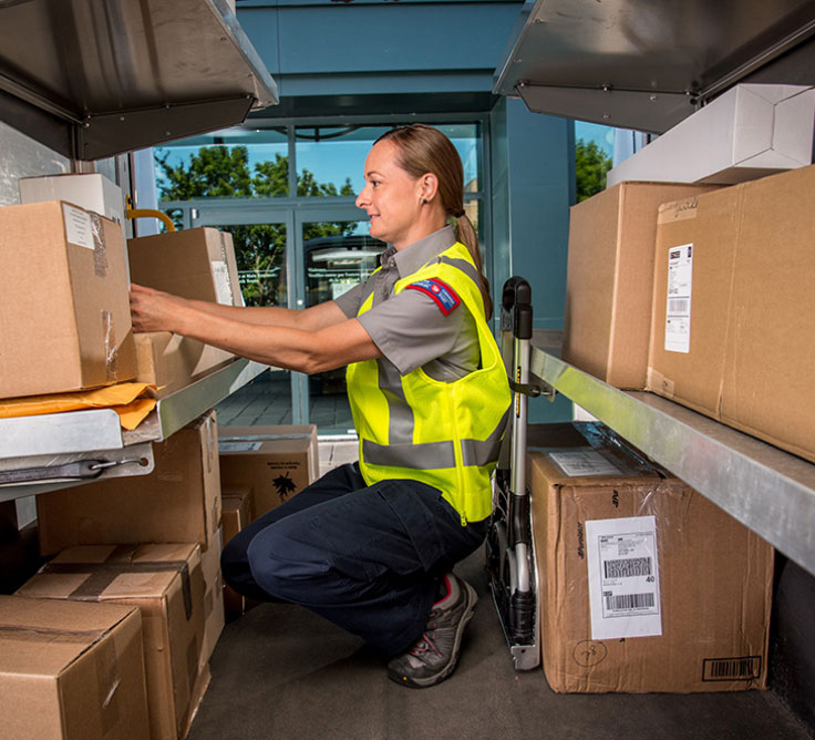 Our people | Annual Report 2021 | Canada Post